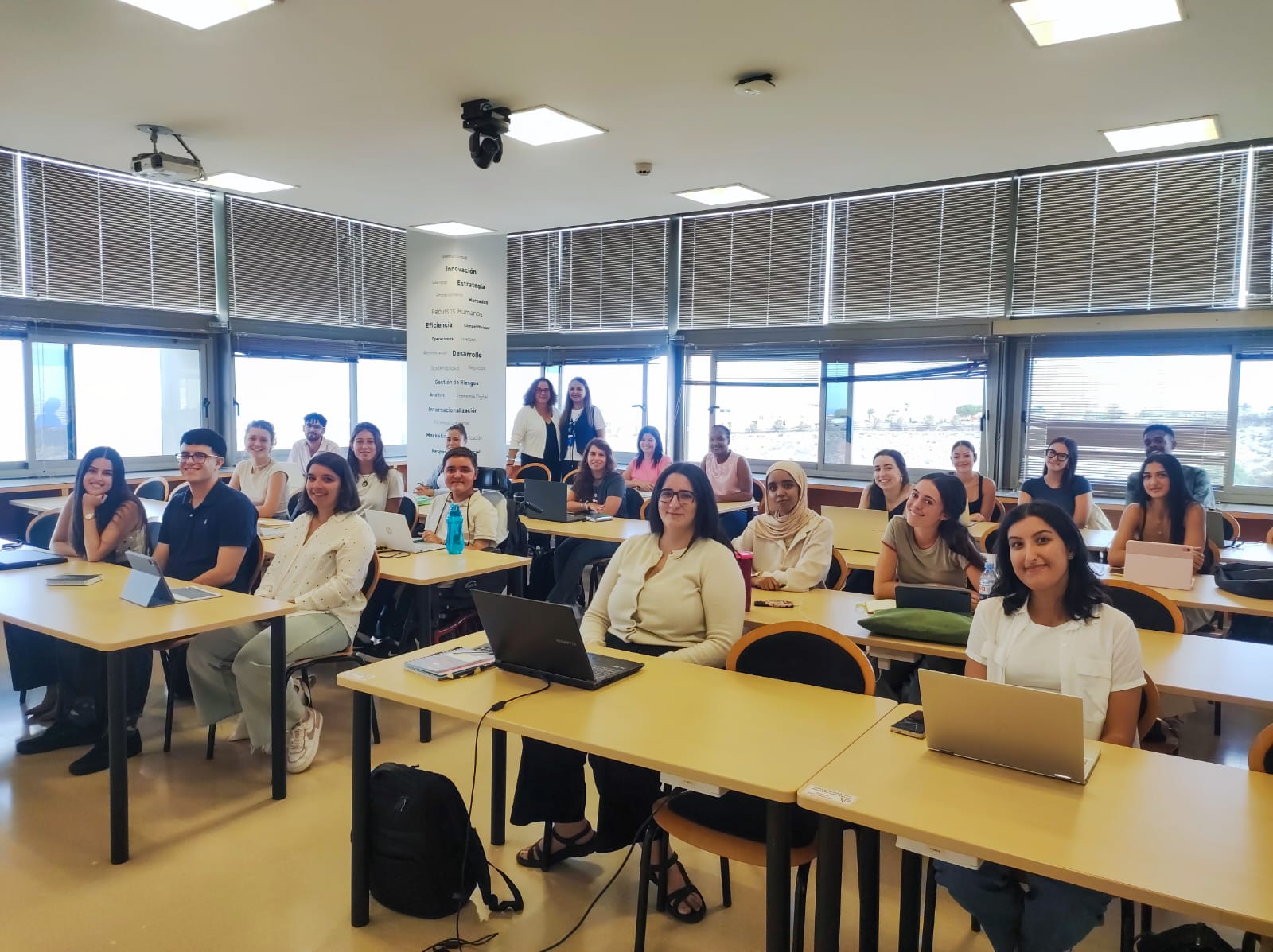 Welcome to the 2025–26 Cohort of the MUMCI - Facultad de Economía, Empresa y Turismo de la ULPGC
